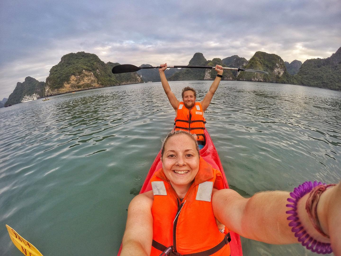 10 Reasons Why Couples Who Travel Together Stay Together - Honeymoon ...