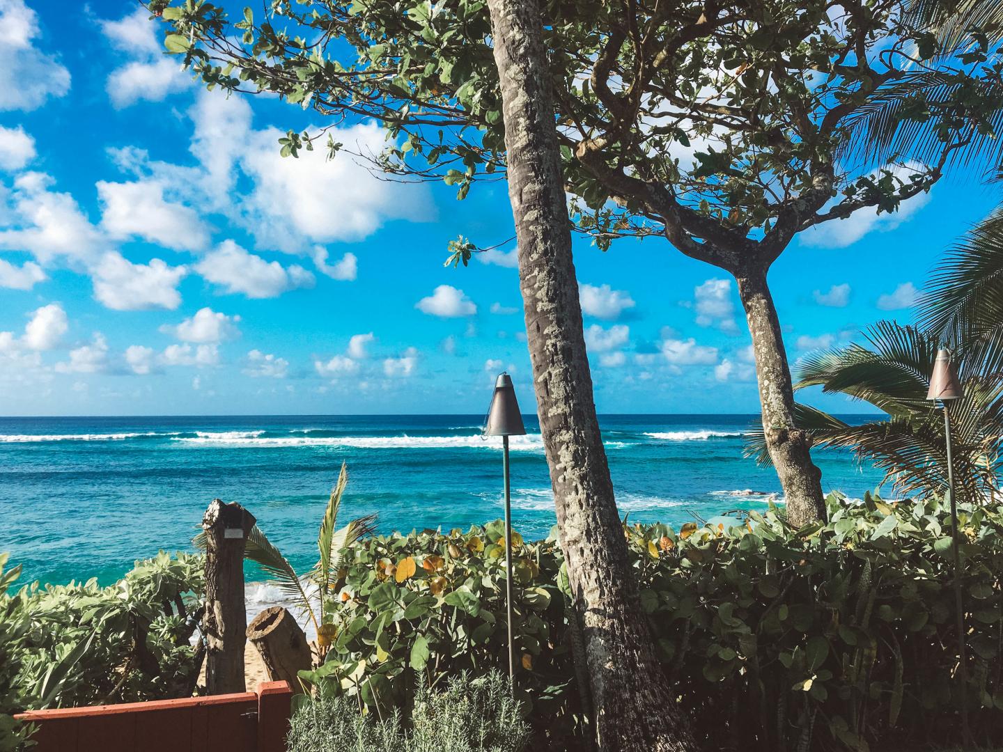 The Most Romantic Getaways In Hawaii - Honeymoon Backpackers